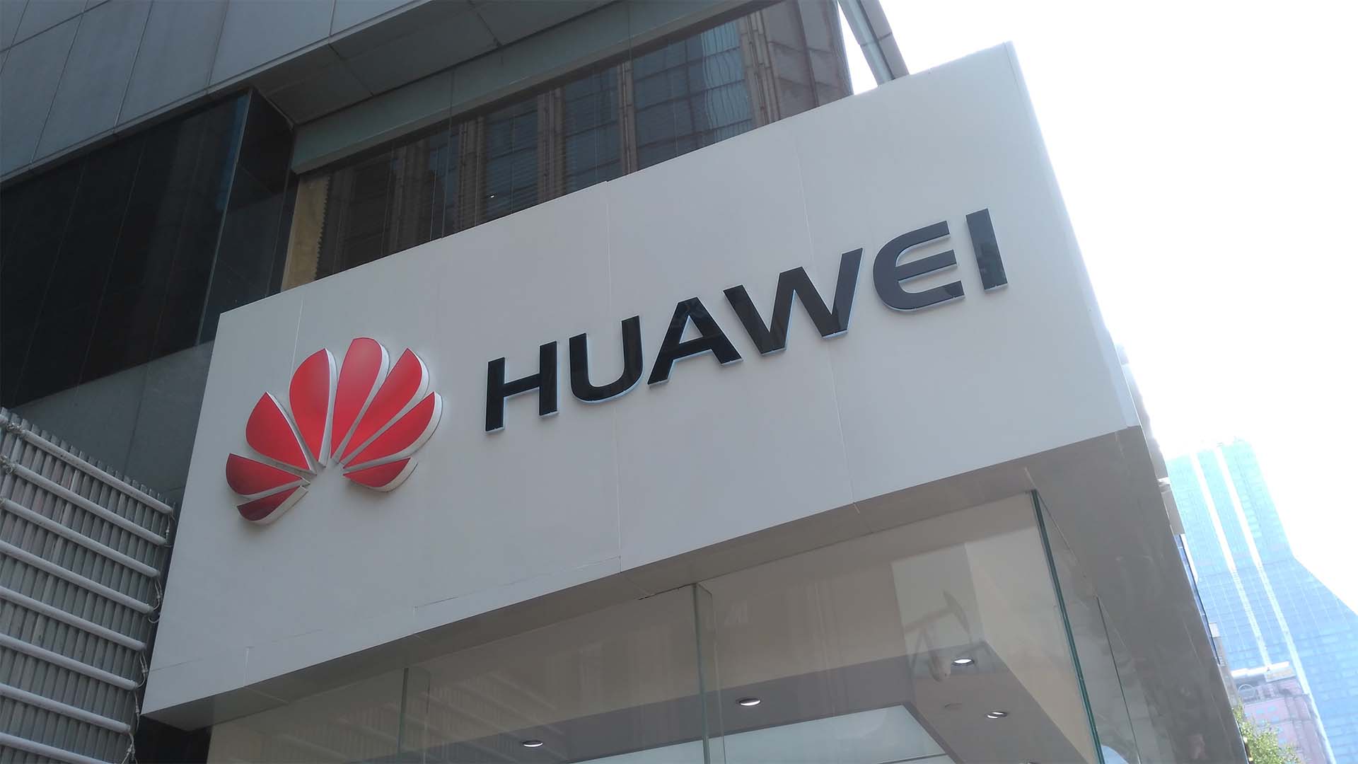 Huawei, AI Çip Verimliliğinde NVIDIA H20’i 3 Kat Geçti • TeknoCap